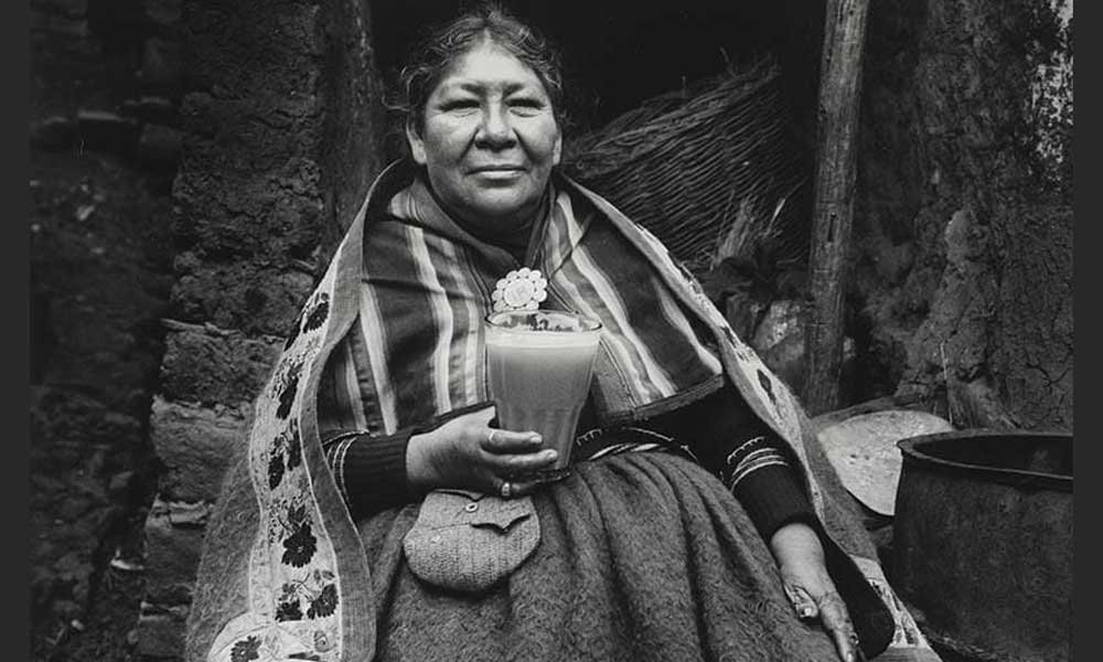 Chicha de Jora Cusco | Bebida Ancestral Inca| Chullos Travel Peru Blog
