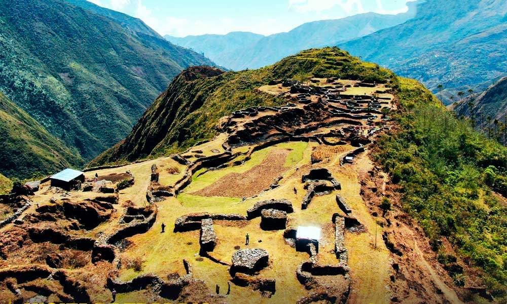 Sitio Arqueológico De Mauka Llajta Sandia – Puno Chullos Travel Peru Blog