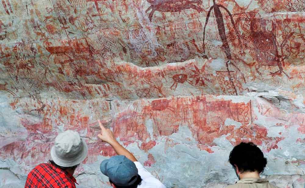 Pinturas Rupestres de Yamón | Amazonas Chullos Travel Peru Blog