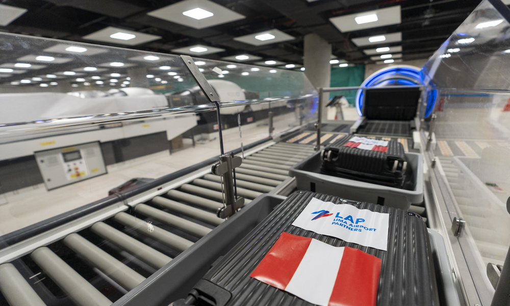 New Terminal at Lima Airport: TUUA Services and Access Points Chullos ...