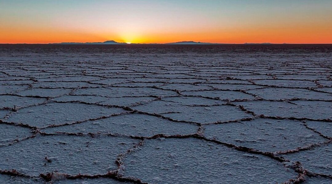 ¿Es caro viajar al Salar de Uyuni? Presupuesto real Chullos Travel Peru ...