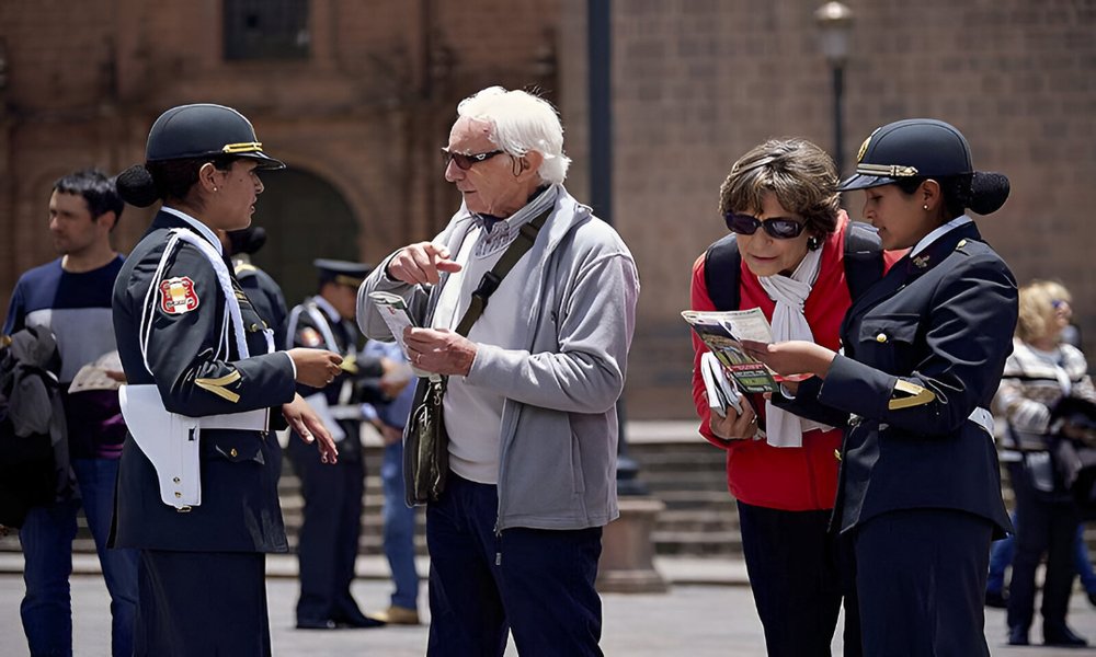 Is it dangerous to travel to Cusco? Safety and useful tips Chullos ...